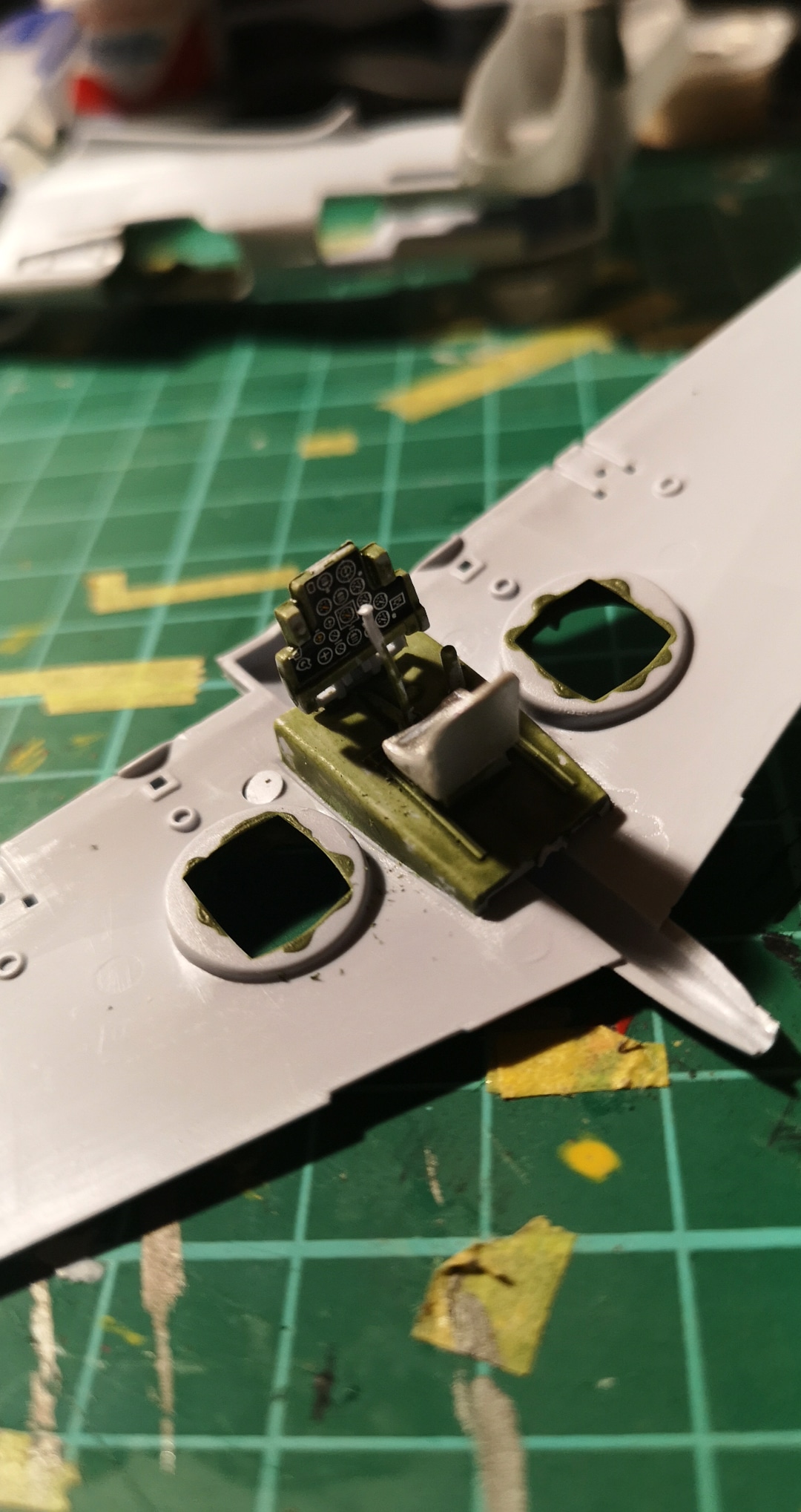 Aldi special - Airfix P40 desert scheme - Christmas Blitzenbuild 2019 ...